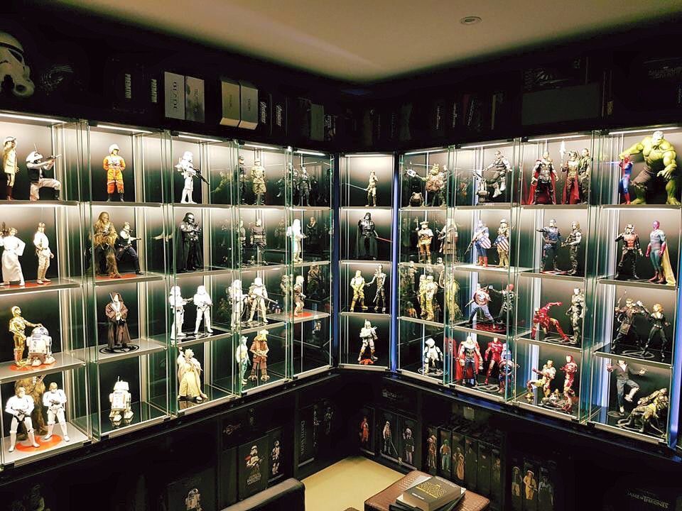 Image gallery :: Showcase collection video tour