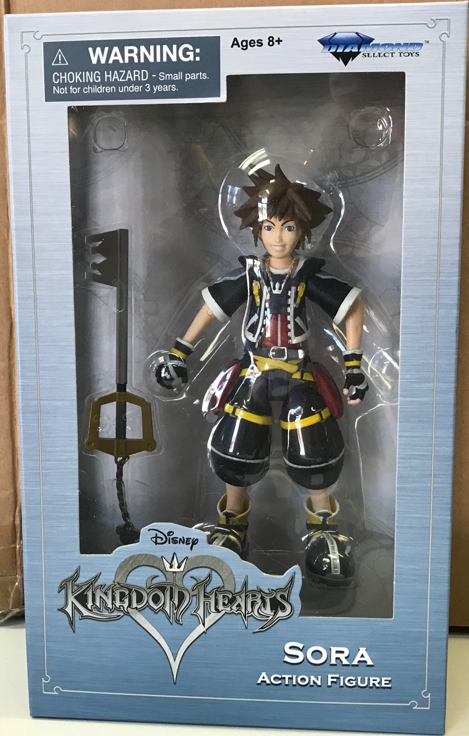 Kingdom Hearts Sora figure Diamond Select