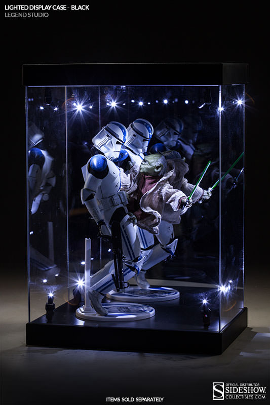 Lighted Display Case Legend Studio 902152 01