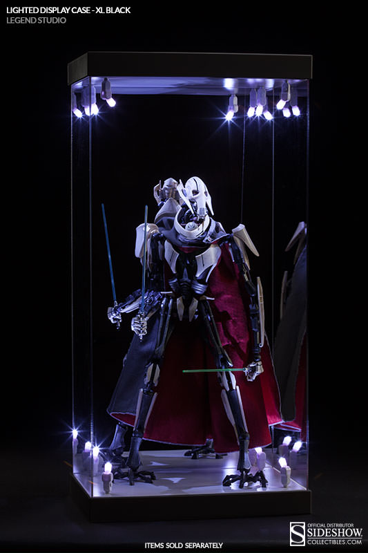 Lighted Display Case Legend Studio 902154