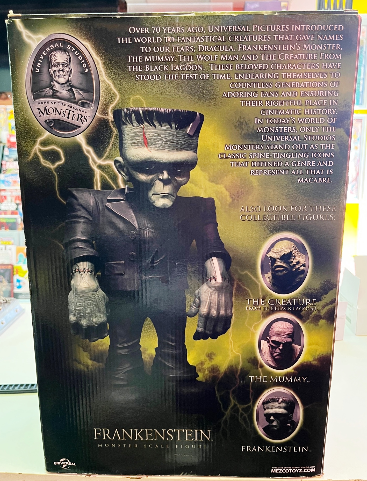 Frankenstein 18-inch figure Mezco Toyz 63010