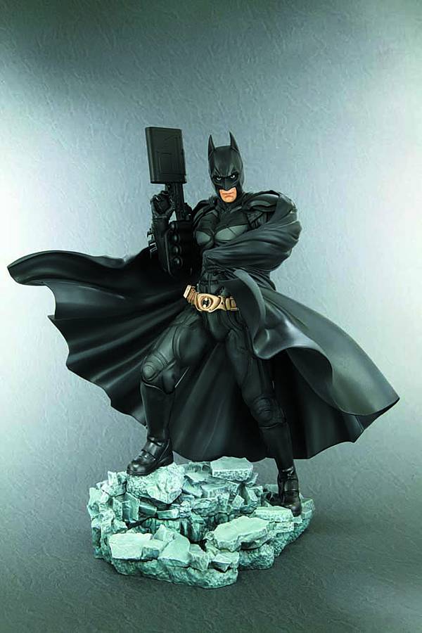 Dark Knight Rises Batman Artfx Statue 1/6 Scale Kotobukiya 15 inches
