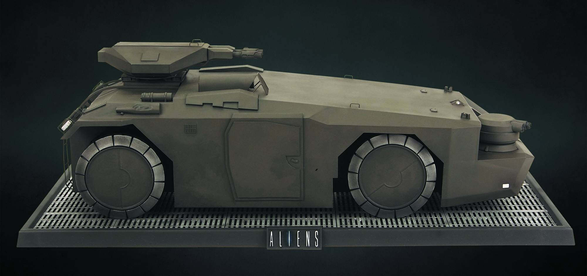 Aliens M577 APC (Armored Personnel Carrier) 1/18 Scale Statue ...