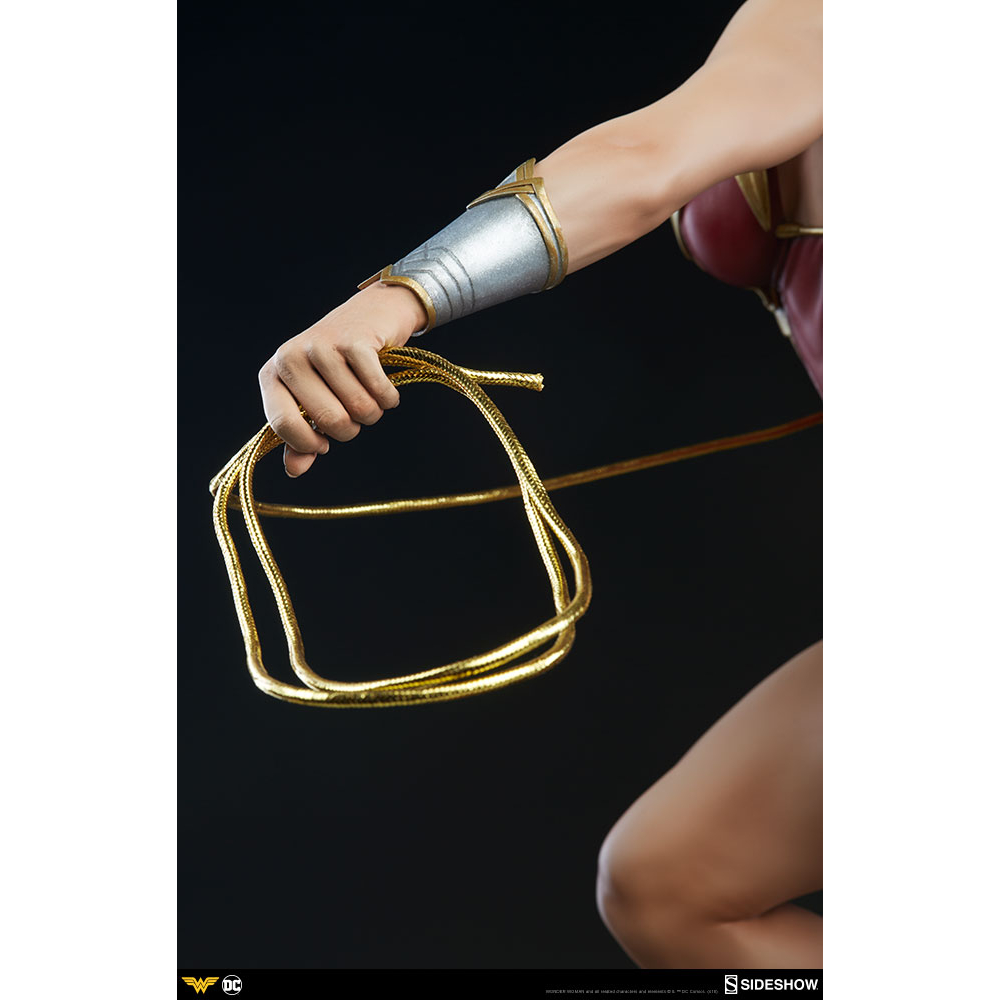 Wonder Woman Premium Format Figure Exclusive Sideshow Collectibles 3006641