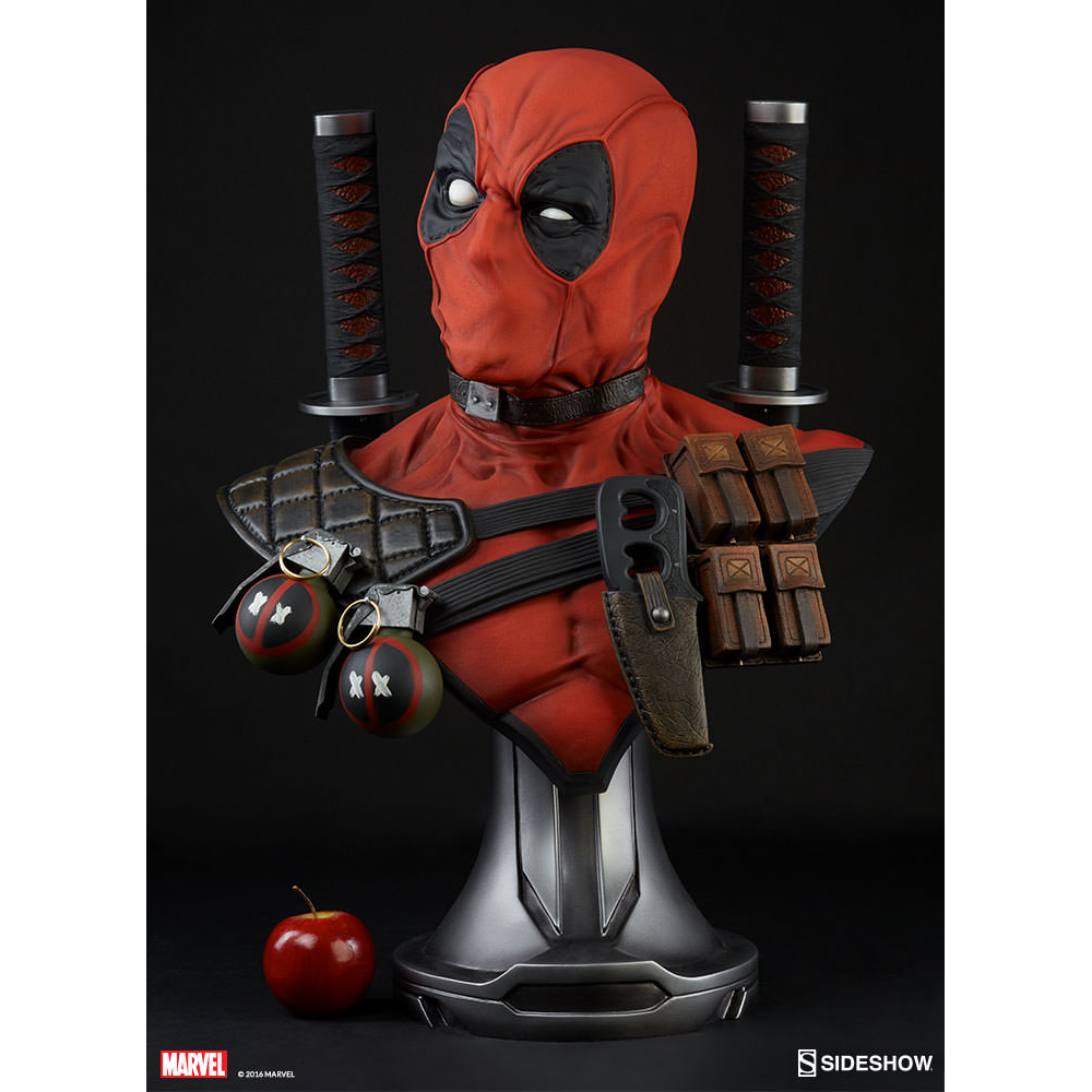 Deadpool life-size bust Sideshow Collectibles 400292