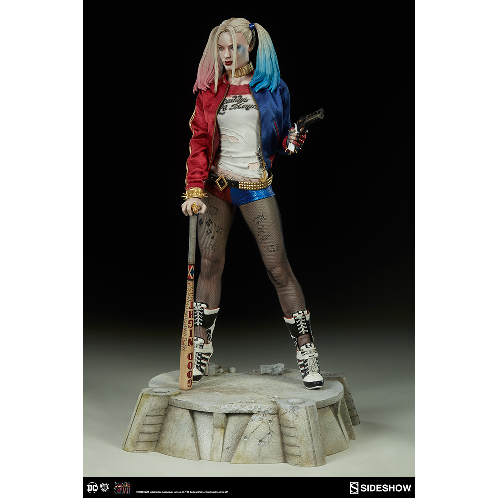 Suicide Squad Harley Quinn Premium Format Figure version exclusive ...