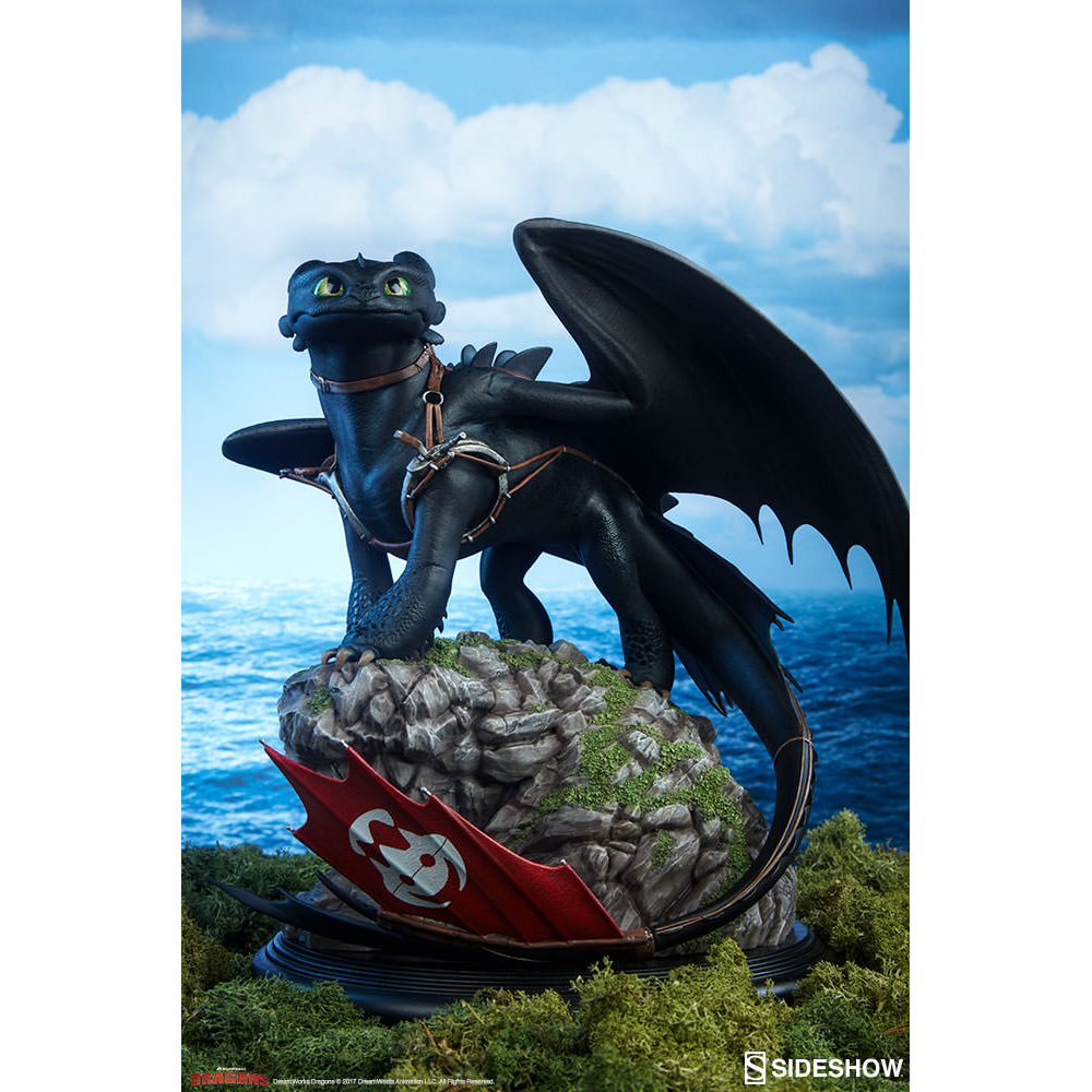 How to Train Your Dragon Toothless statue Sideshow Collectibles 200418