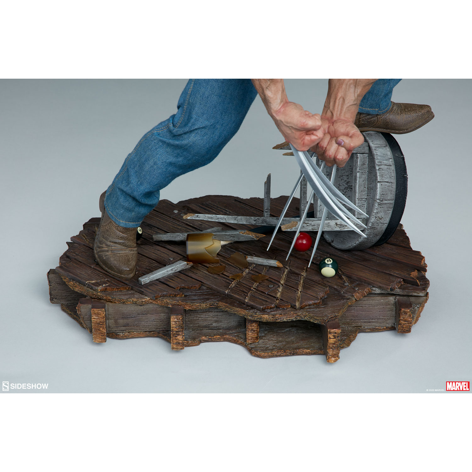 Logan Premium Format™ Figure Exclusive Sideshow Collectibles 3007081