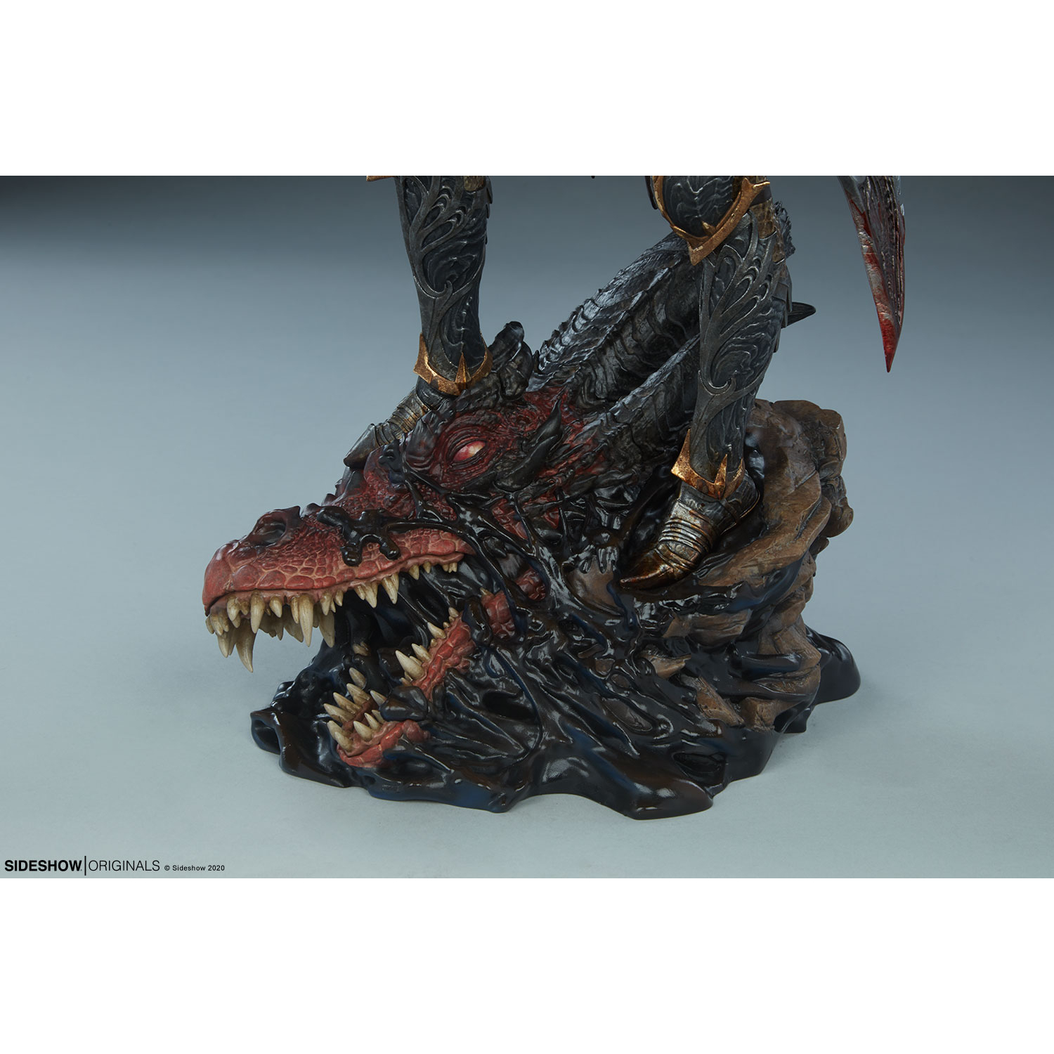 Dragon Slayer: Warrior Forged in Flame Statue Sideshow Collectibles 300752