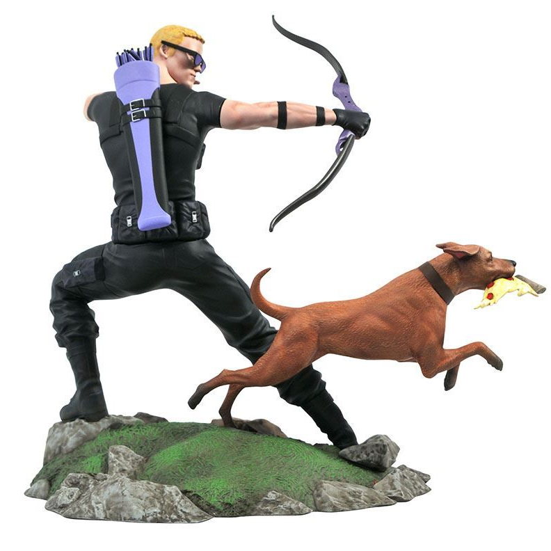 Marvel Comic Gallery Hawkeye with Pizza Dog PVC Diorama Diamond