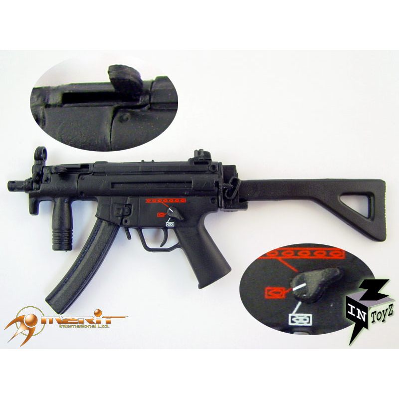 H.K. PDW, MP5K W/CARRYING CASE Scale 1/6 by In Toyz INT-00502